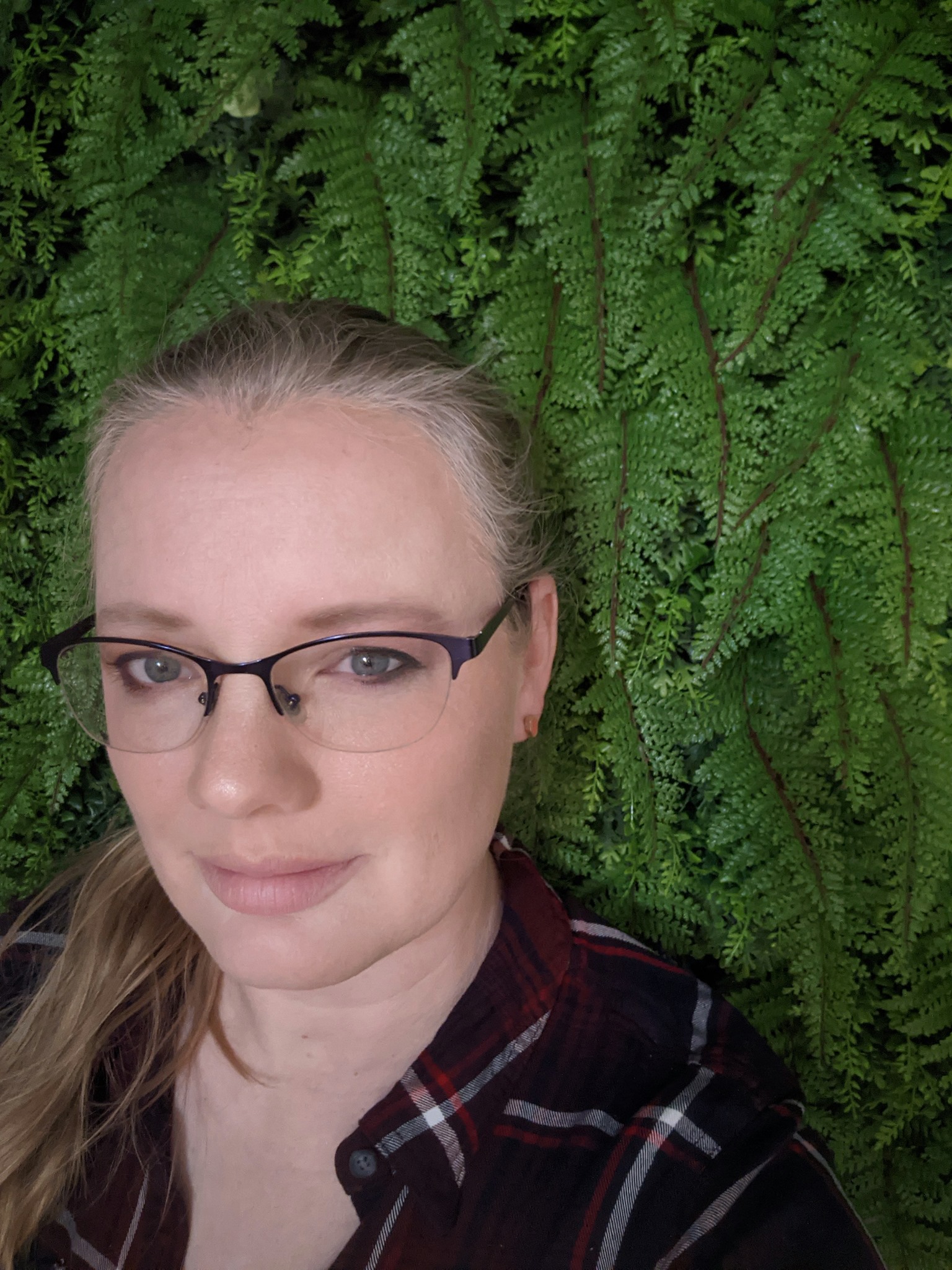 Jennifer Johnston's Instagram, Twitter & Facebook on IDCrawl